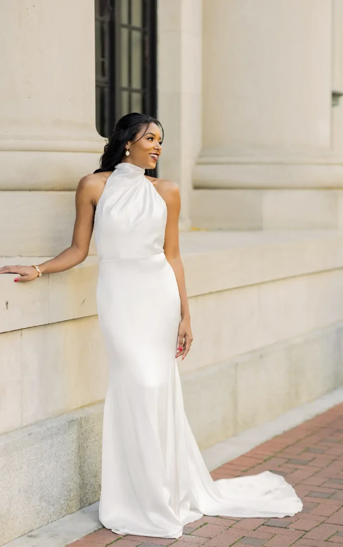 Essense of Australia | The Gown Bridal - D4123 | The Gown Bridal Boutique
